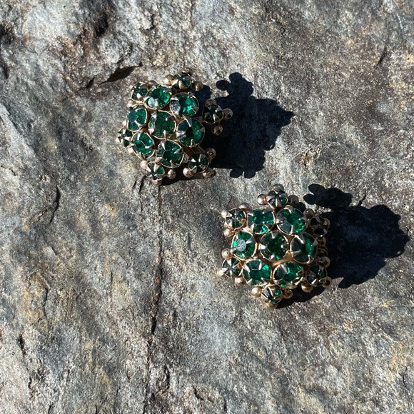 Estate | Jewelry | Vintage 4s Green Rhinestone Scatter Pins | Poshmark